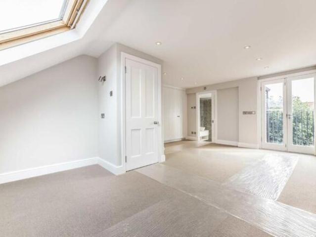 4 bedroom house for rent in Esmond Road, Chiswick, W4