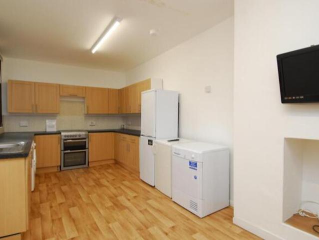 4 bedroom house for rent in Eton Place, Plymouth, PL1