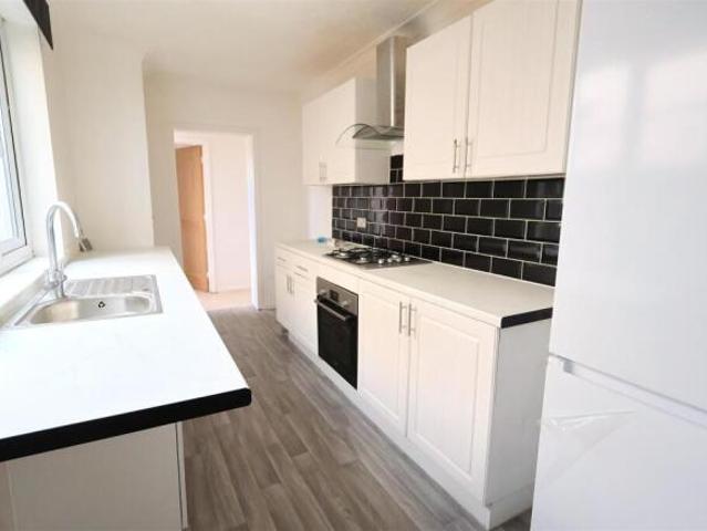 4 bedroom house for rent in Eva Road, Gillingham, ME7
