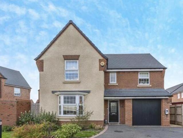 4 Bedroom House For Rent In Fernwood