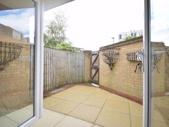 4 bedroom house for rent in Franklin Place, Lewisham, SE13
