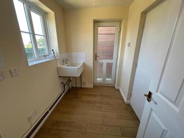 4 bedroom house for rent in Fuchsia Close, Abington Vale NN3