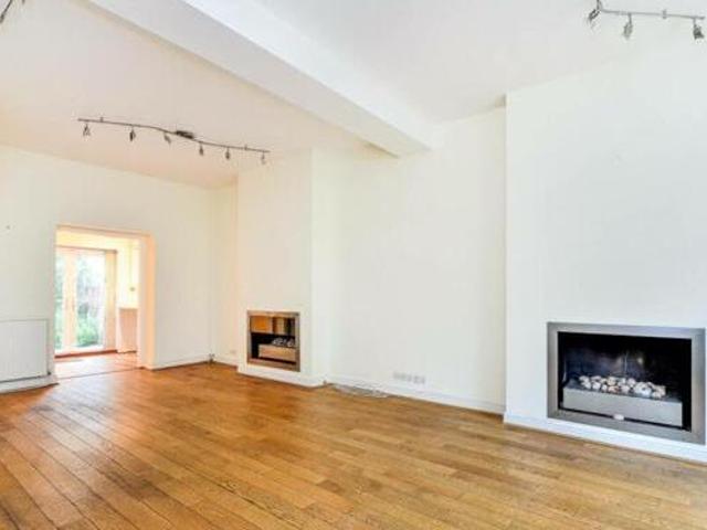 4 Bedroom House For Rent In Fulham Broadway, London