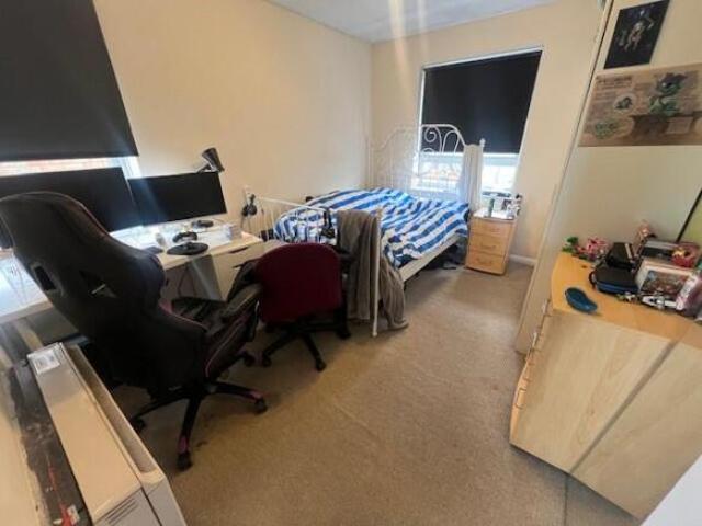 4 bedroom house for rent in Knowlton Walk, Canterbury, CT1