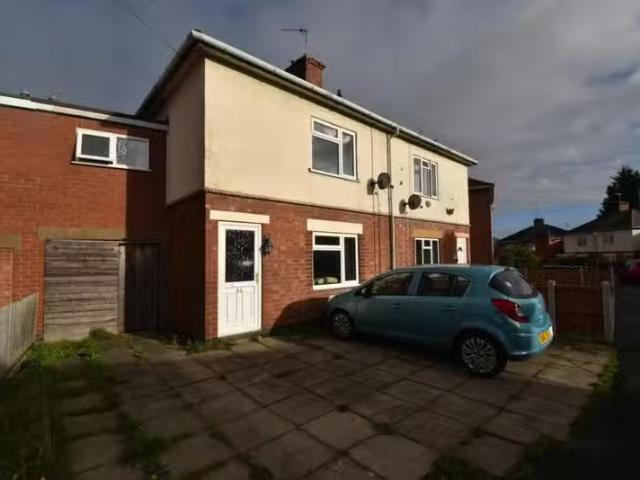 4 bedroom house for rent in Kennan Avenue, Leamington Spa, CV31