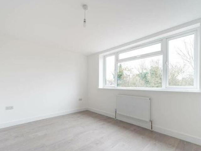 4 Bedroom House For Rent In Kenton, Harrow