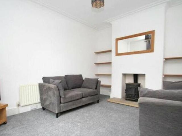 4 Bedroom House For Rent In Holloway, London