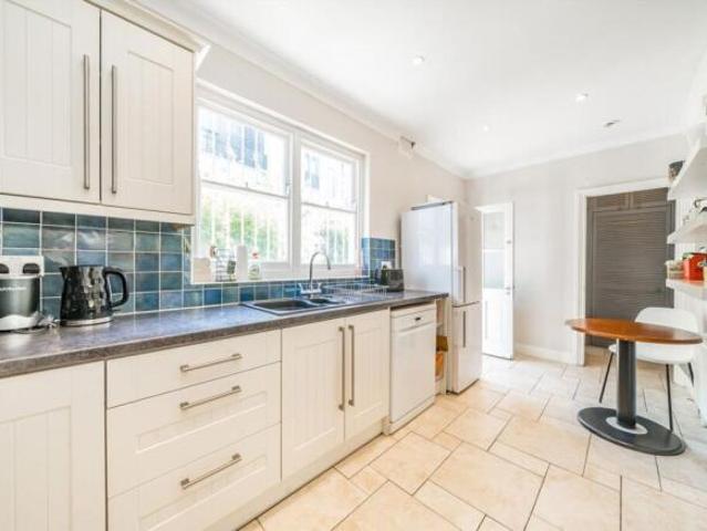 4 bedroom house for rent in Horton Road, London Fields, E8