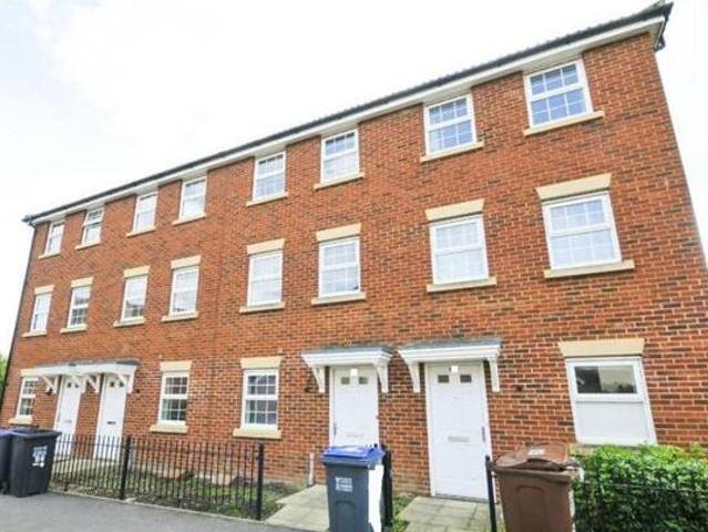 4 Bedroom House For Rent In Hatfield