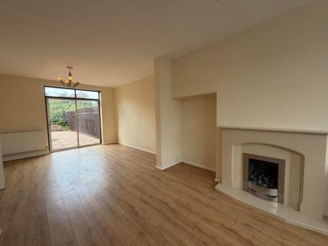 4 bedroom house for rent in Hadleigh Road, CV3 6FF, CV3