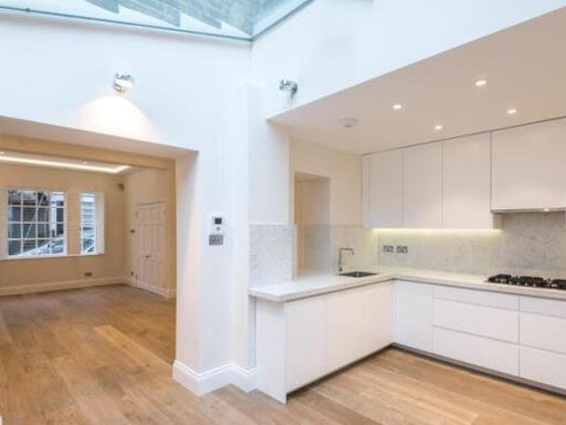 4 Bedroom House For Rent In Hampstead