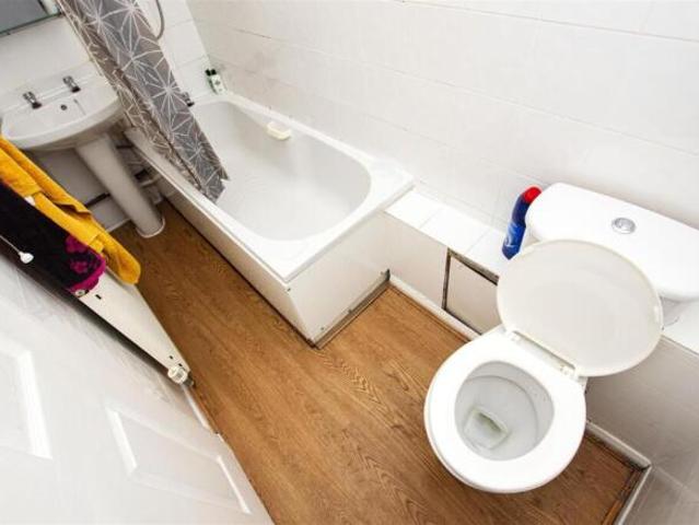 4 bedroom house for rent in Harborne Lane, Selly Oak, Birmingham, West Midlands, B29