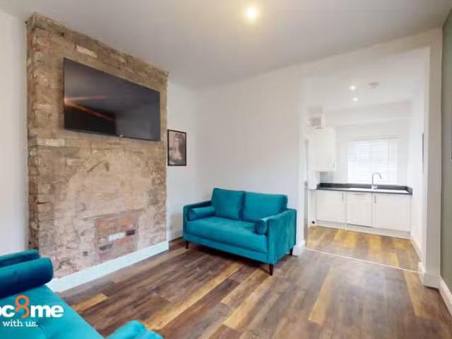 4 bedroom house for rent in Harold Road, Birmingham, B16