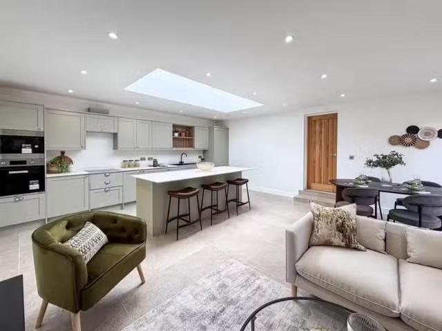 4 bedroom house for rent in Hartford Road, Davenham, Northwich.