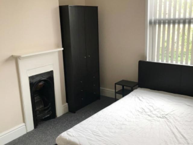 4 bedroom house for rent in Heeley Road 4 Bed, Selly Oak, West Midlands, B29