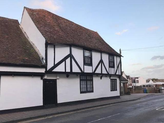 4 bedroom house for rent in High Street Newington ME9