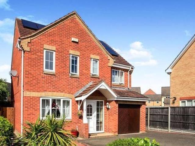 4 bedroom house for rent in Highclere Road Hampton Hargate PETERBOROUGH PE7