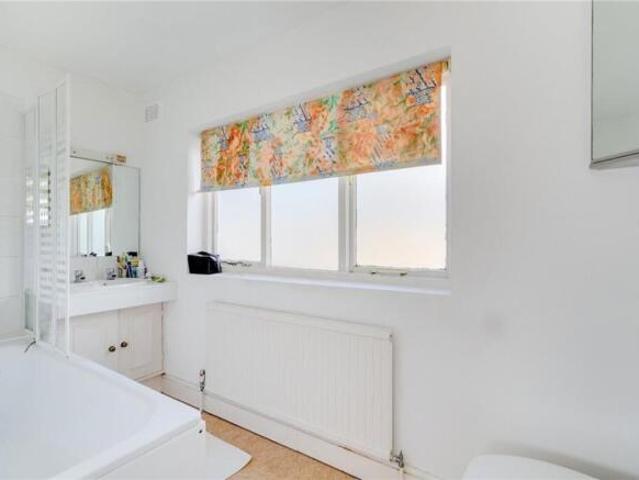 4 bedroom house for rent in Juer Street, London, SW11