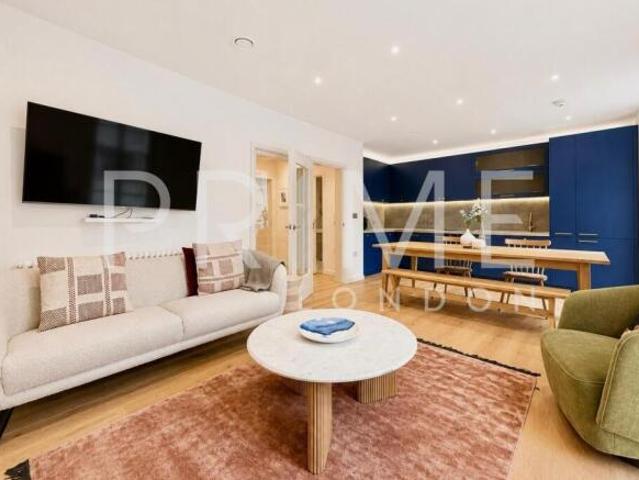 4 bedroom house for rent in Orchard Place, Goodluck Hope, London, E14