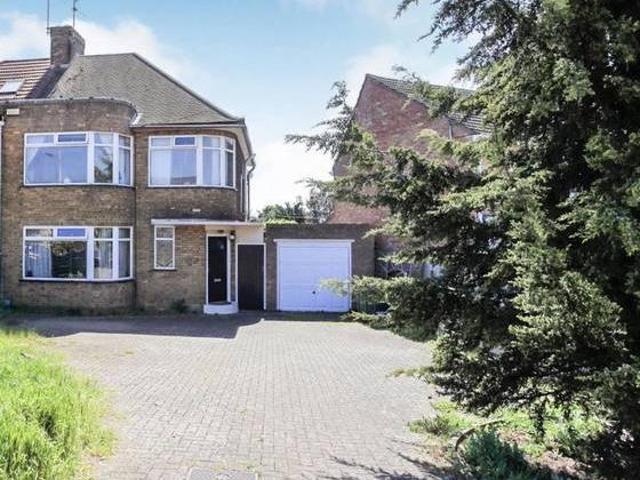 4 bedroom house for rent in London Road Peterborough PE2