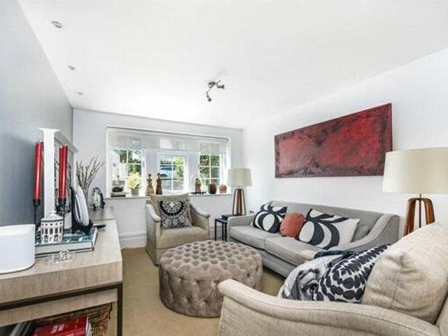 4 Bedroom House For Rent In London