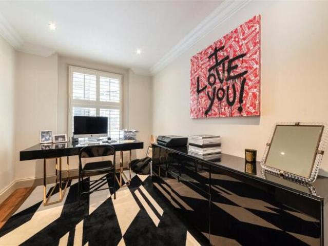 4 bedroom house for rent in Langton Street, London, SW10