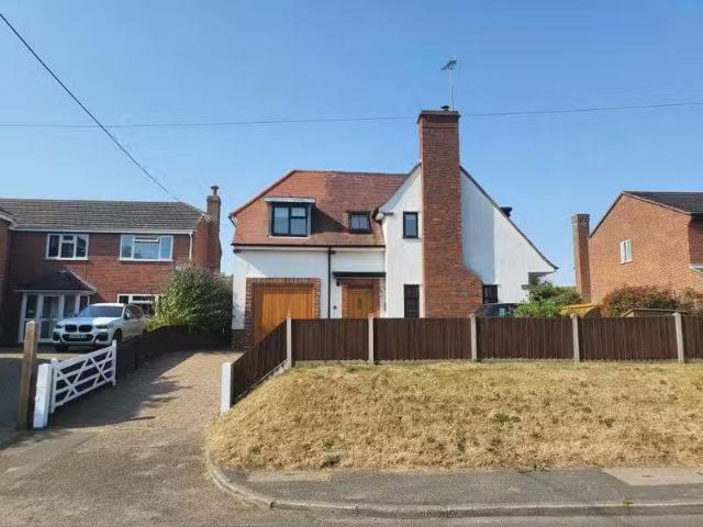 4 bedroom house for rent in Let subject to referencing, New St.