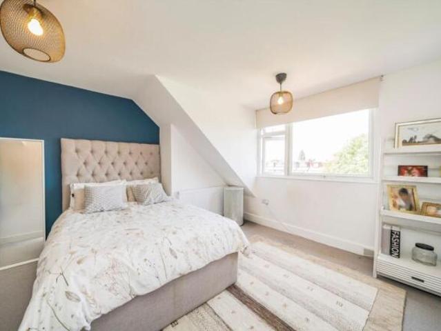 4 bedroom house for rent in Lynwood Road, Ealing, W5