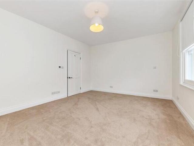 4 bedroom house for rent in Mawson Road, Cambridge, Cambridgeshire, CB1