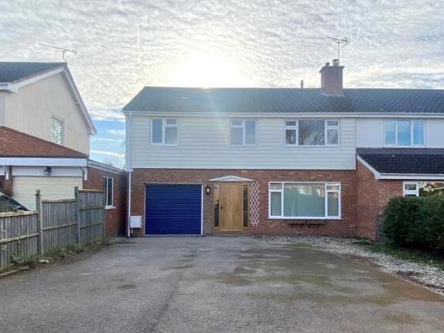 4 Bedroom House For Rent In Madley
