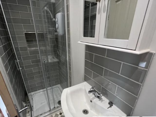 4 bedroom house for rent in Marlborough Road, CV2