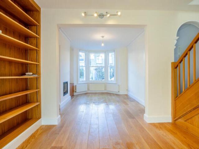 4 bedroom house for rent in Marshall Road, Cambridge, CB1