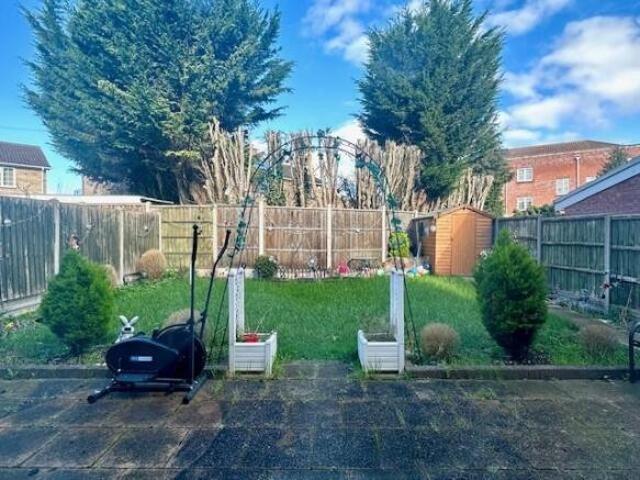 4 bedroom house for rent in South Bedford, MK42