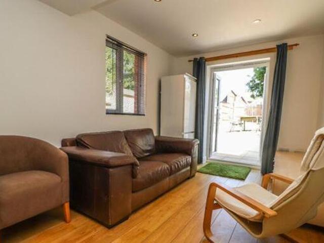 4 Bedroom House For Rent In Southampton