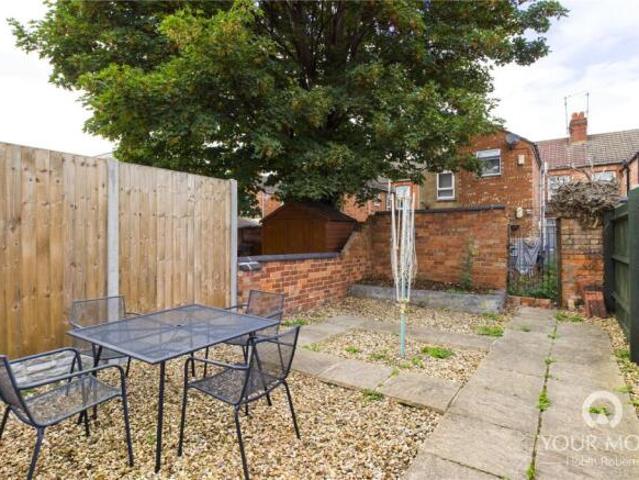 4 bedroom house for rent in Southampton Road, Northampton, NN4