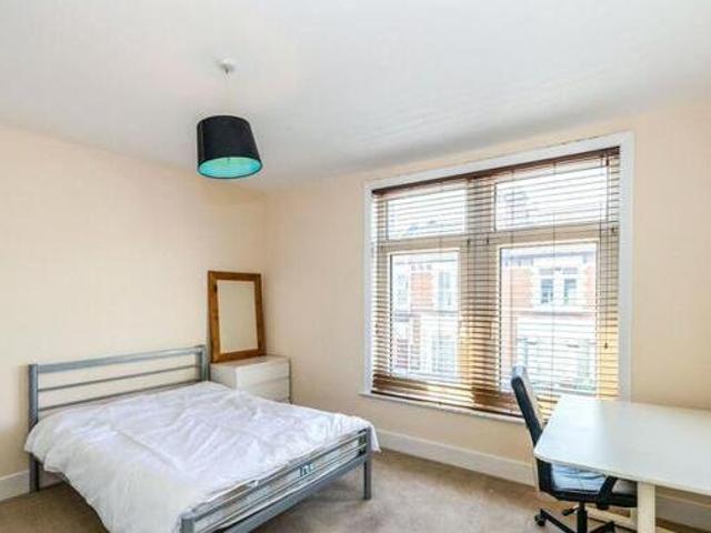 4 Bedroom House For Rent In Southsea, Hampshire