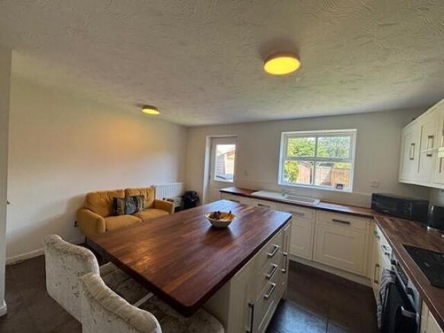 4 bedroom house for rent in Salmons Way, Emersons Green, Bristol, BS16