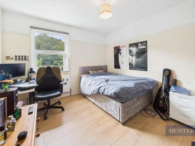 4 bedroom house for rent in Sandhurst Road, Southampton, SO15