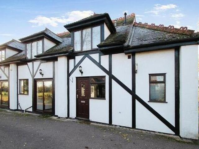 4 Bedroom House For Rent In School Lane