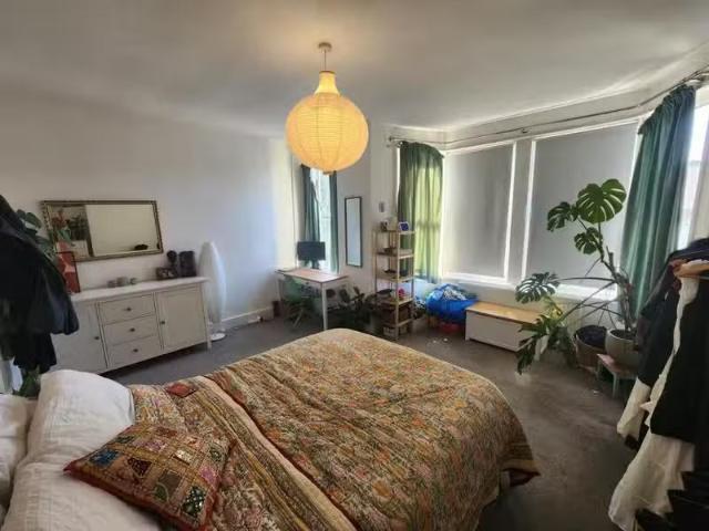 4 bedroom house for rent in Seymour Road, Bishopston, BS7