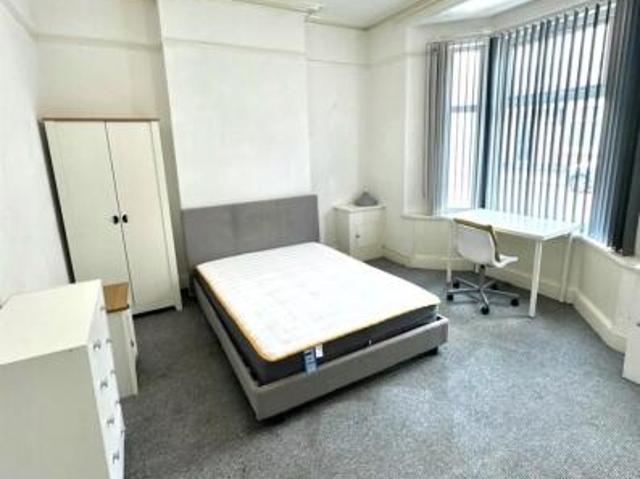 4 bedroom house for rent in Sefton Road, Birmingham, B16