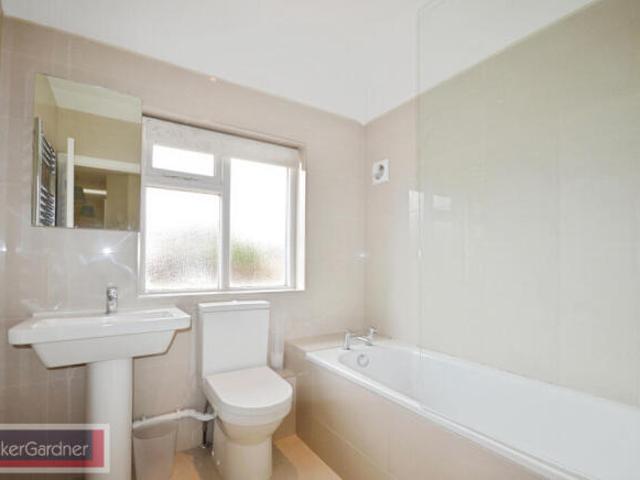 4 bedroom house for rent in Shelford Road, Trumpington, CB2 9NB, CB2