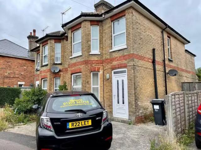 4 bedroom house for rent in Student Property Cardigan Road, Wi.