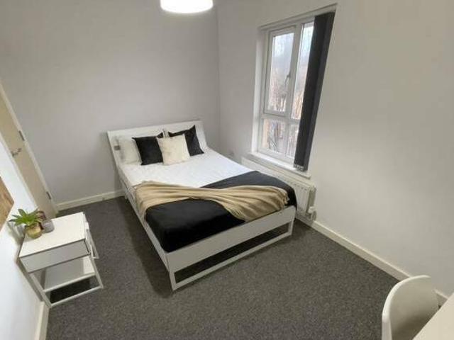 4 bedroom house for rent in Stanza Court L5