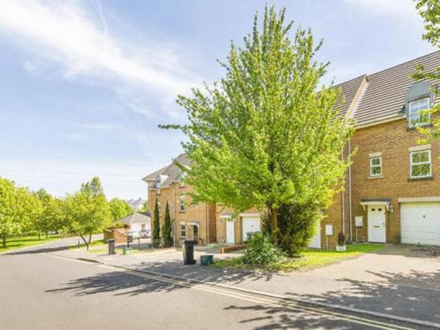 4 Bedroom House For Rent In Stoke Park, Bristol