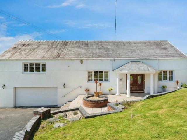4 bedroom house for rent in Swansea