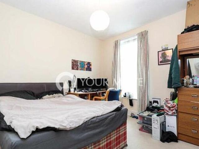 4 Bedroom House For Rent In Portsmouth, Hampshire