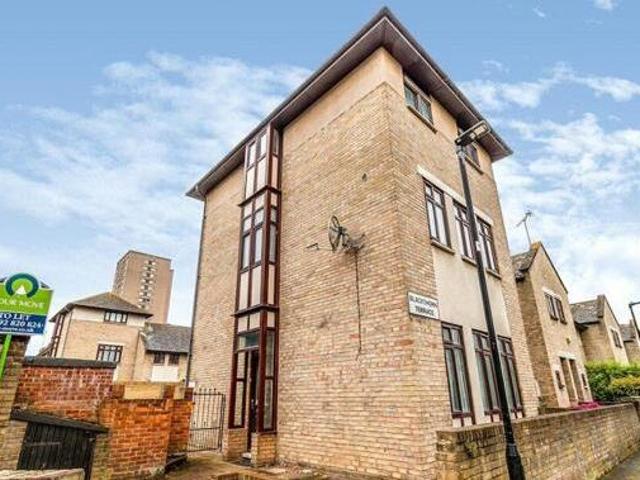 4 Bedroom House For Rent In Portsmouth, Hampshire