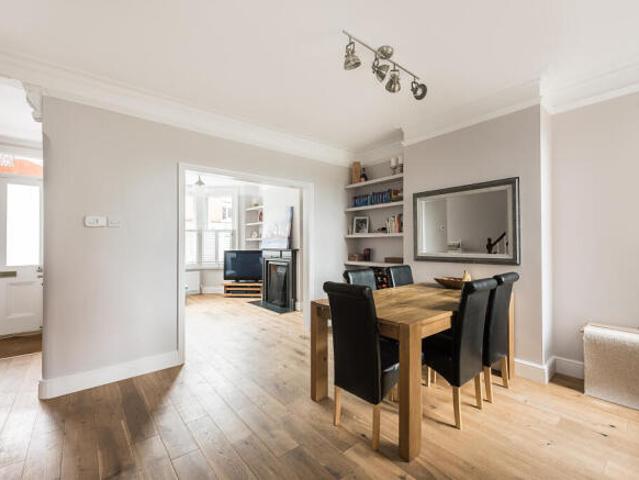 4 bedroom house for rent in Paxton Road, St Albans, Herts, AL1