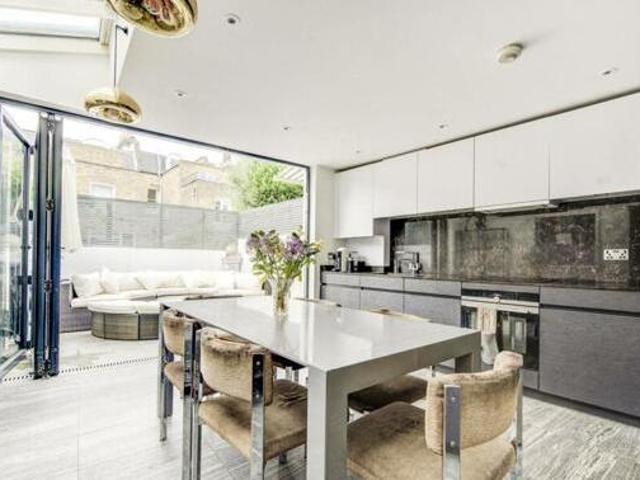 4 Bedroom House For Rent In Parsons Green, London